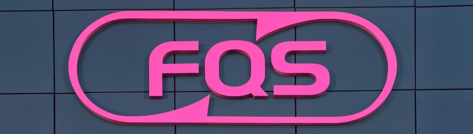 fachada-edit - FarmaQuímicaSur - FQS